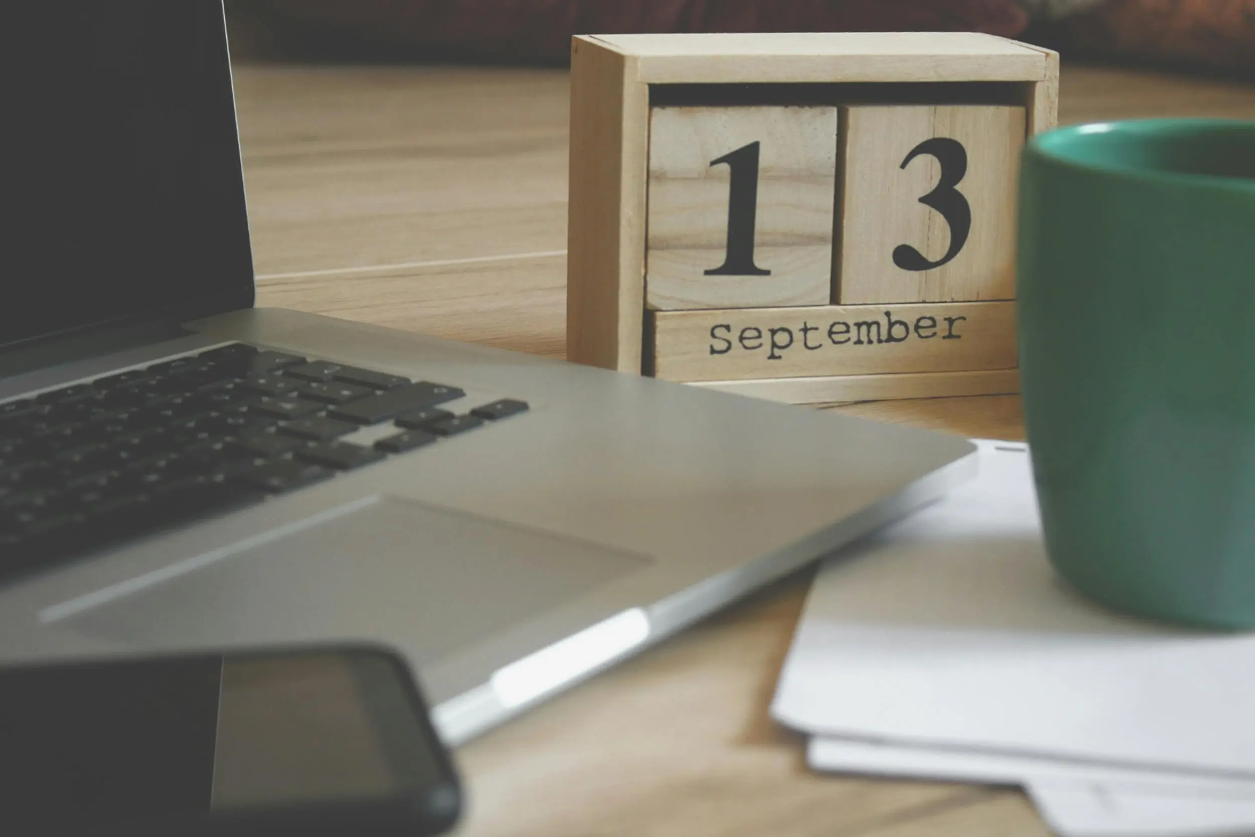 Choosing the Ideal Date and Time for Your Corporate Event